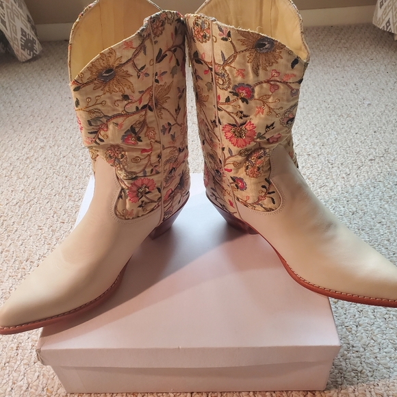Anthropologie | Shoes | Momo New York Embroidered Western Boots X Bhldn ...